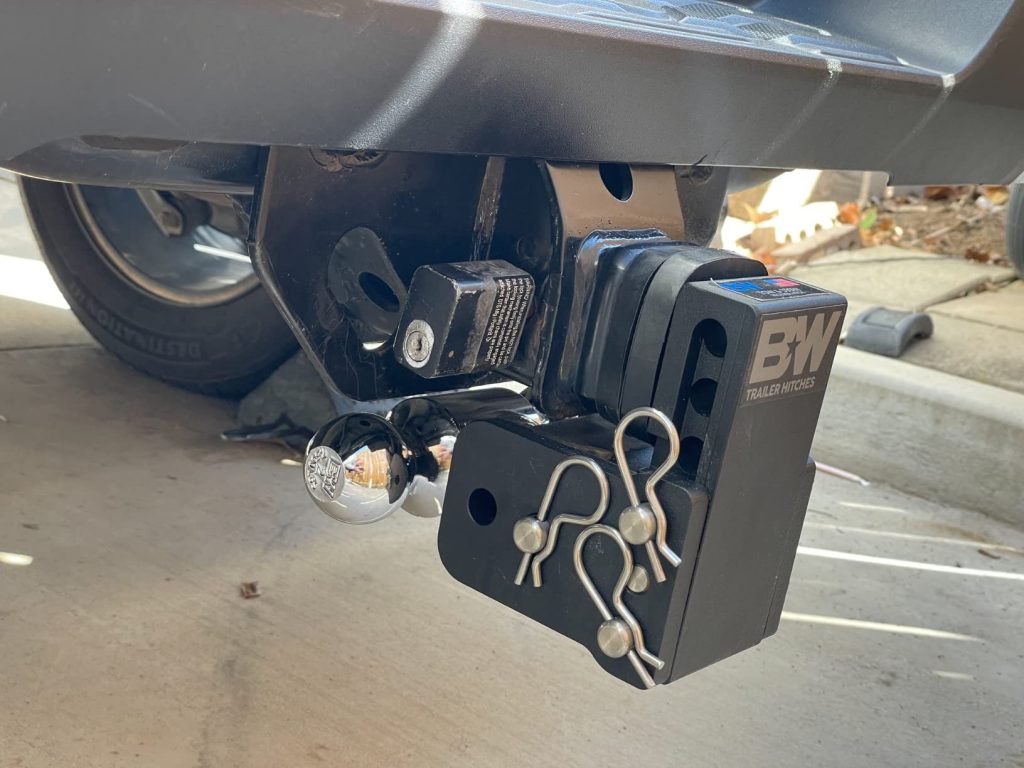 Best Adjustable Hitch for Versatile Hauling | Towing Less