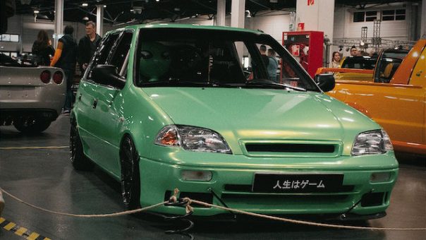 Repairing Sun Damaged Car Paint Guide | Towing Less